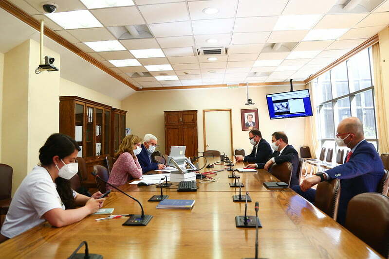 Investigadora sobre fiscalización a inversiones de AFP elabora informe ...