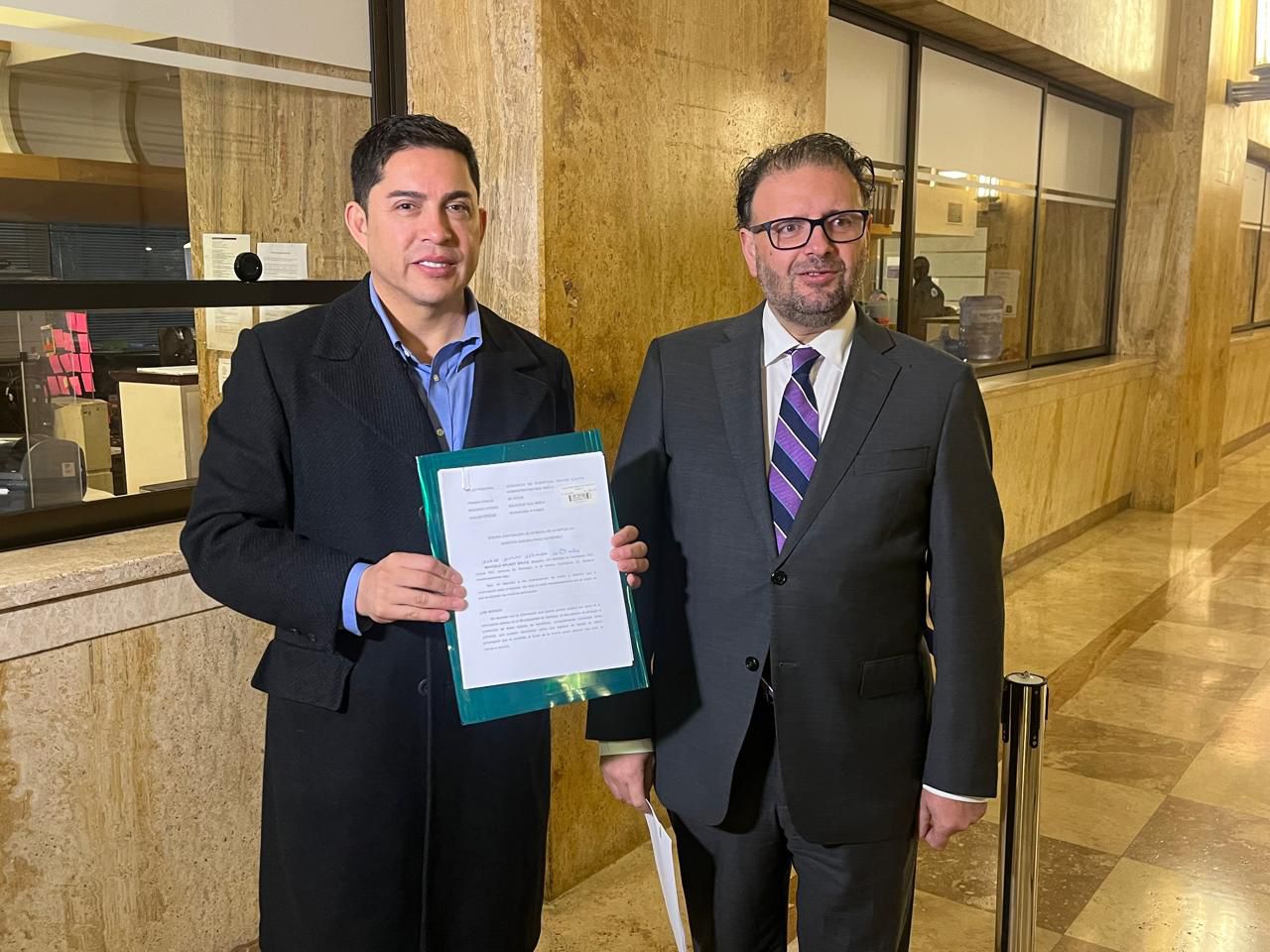 Diputado Durán:Denuncia en contraloría a Irací Hassler por regalar ...